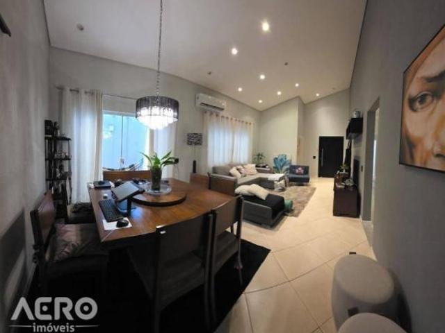 Casa Villagio III OPORTUNIDADE