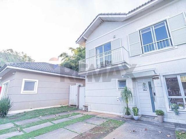 CASA VILLAGIO SAN REMO GRANJA VIANA IMPECÁVEL 159m² 3 SUITES 3 VAGAS CHURRASQUEIRA