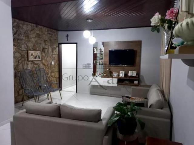 Casa Vista Linda 2 Dormitórios 164m²