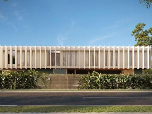 Casa Vítrea localizada no cond. Jardins Das Nações Maldivas