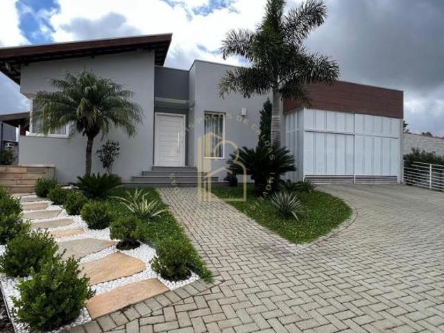 Casa 04 Dorm. em Chácaras Poços de Caldas Poços de Caldas