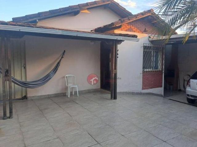 Casa 04 quartos 04 vagas no Bairro Alípio de Melo