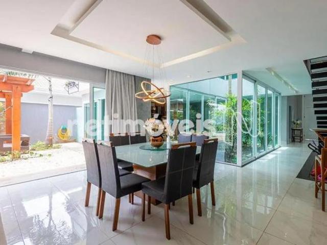 Casa 04 quartos Condominio fechado Sobradinho