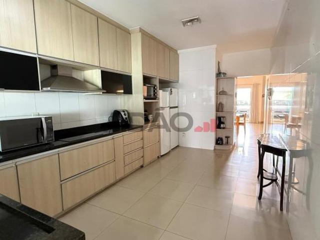 Casa 04 Quartos Setor Serrinha Parque Amazônia pronta para morar Casa de Rua com 4 Quarto s por