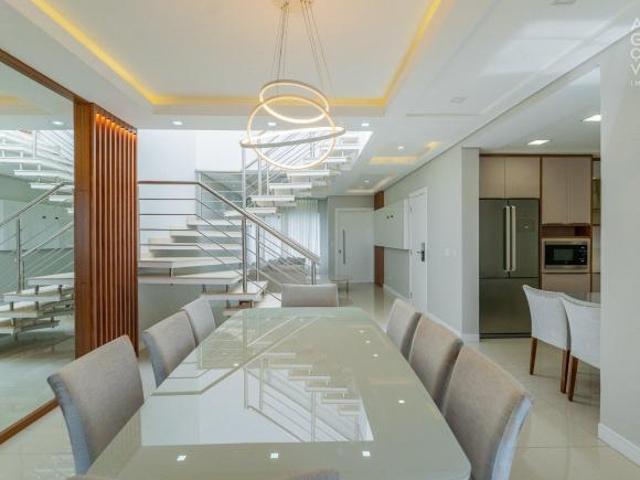 Casa 04 Quartos, Suíte Master com Closet e Hidromassagem, Varanda Gourmet, Cidade Industrial, Curiti