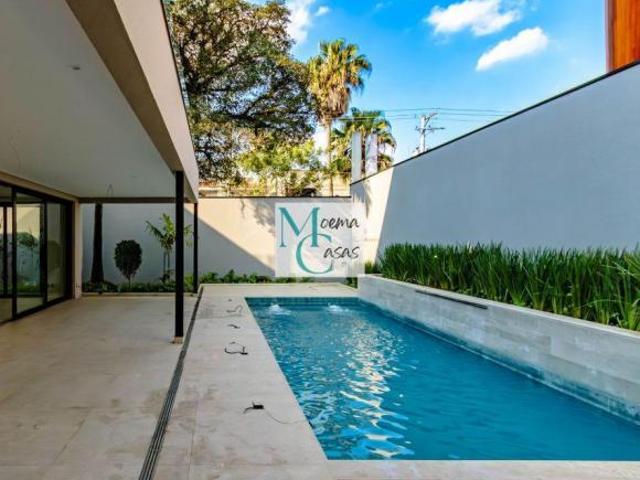 Casa 04 Suítes Alto Padrão no Jd Luzitânia