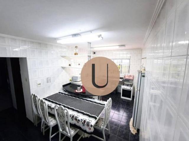 Casa 05 Dorm 2 Suítes 04 Vagas 2 Edículas e Área Gourmet com Churrasqueira