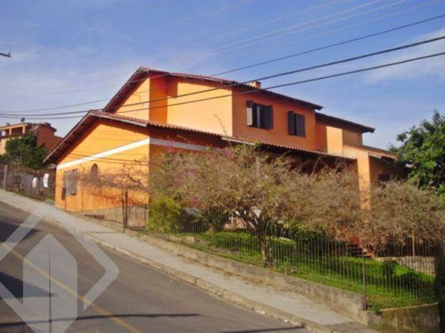 Casa 05 quartos a venda bairro Vila Nova em Porto Alegre