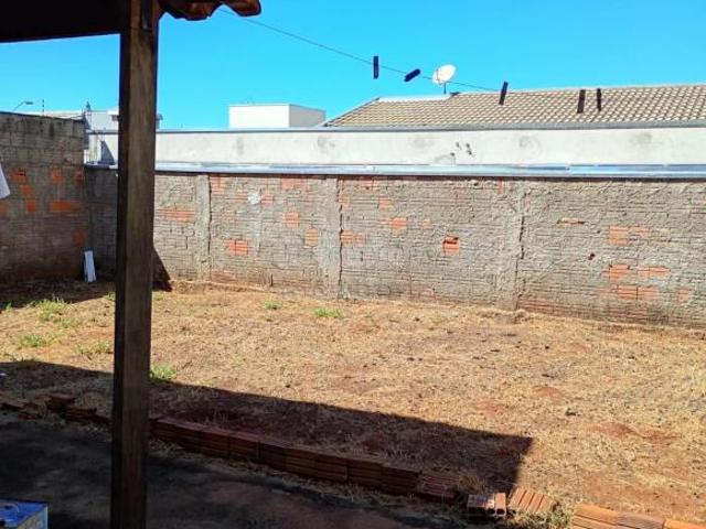 Casa 02 dorm a venda