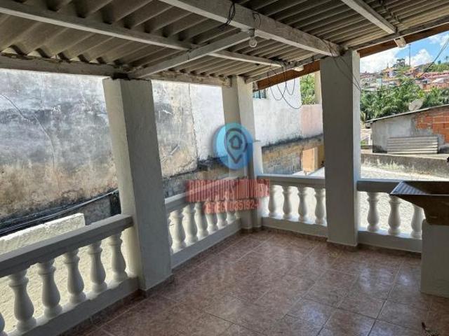 Casa 02 Dorm. quintal e 2 vagas em Tanquinho Ferraz de Vasconcelos