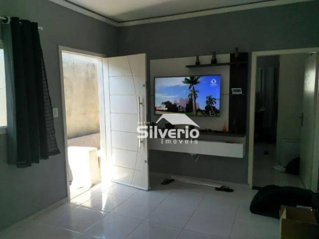 Casa 02 Dormitórios/02 Vagas no Jd. Indústrias