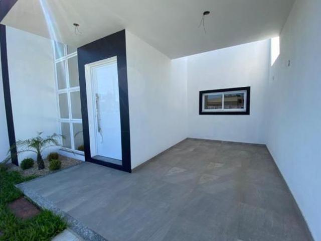 CASA 02 DORMITÓRIOS Bairro Centro