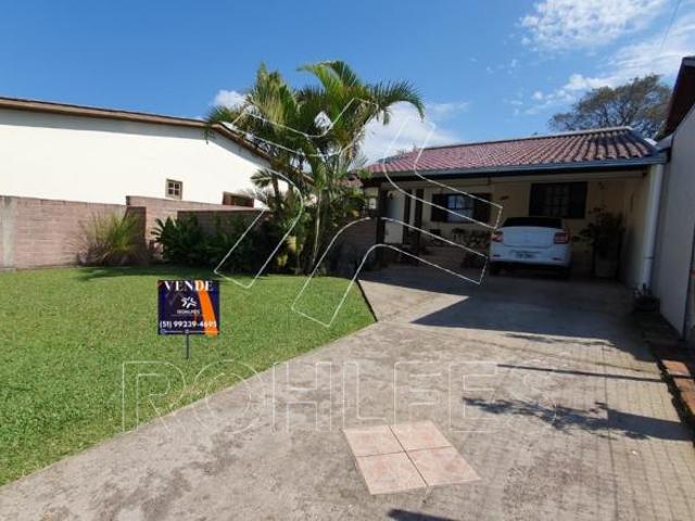 Casa 02 Dormitórios com Suíte Piscina e Pátio