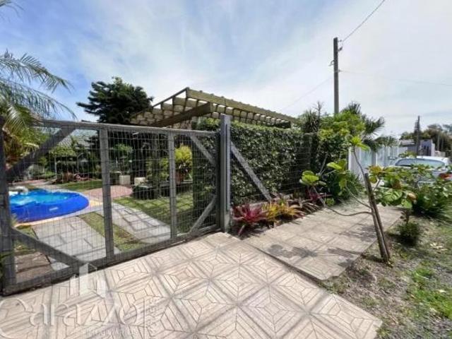 Casa 02 dormitórios em Nova Tramandaí