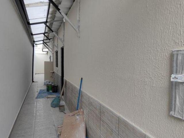 Casa 02 Dormitórios Reformada 400 metros do mar Praia de Mongaguá