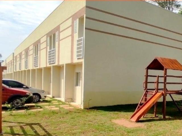 Casa 02 Dorms Condomínio Ville de Vie ll Granja Vianna Cotia/SP