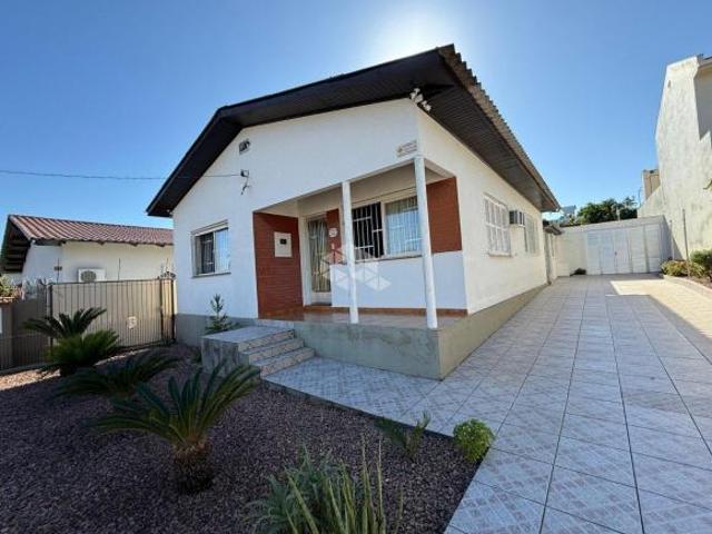 CASA 03 DORMTÓRIOS