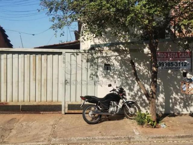 Casa 03 dorm a venda Floresta Park