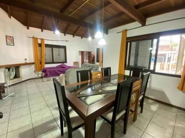 Casa 03 Dorm Bairro Jardim Beira Mar