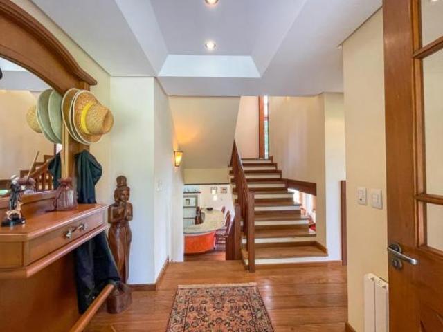 Casa 03 Dorm. Bairro Saint Moritz