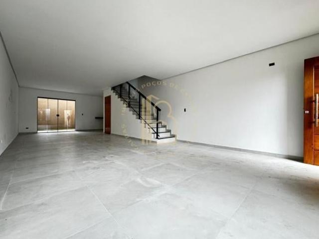 Casa 03 Dorm. em Jardim Bandeirantes Poços de Caldas