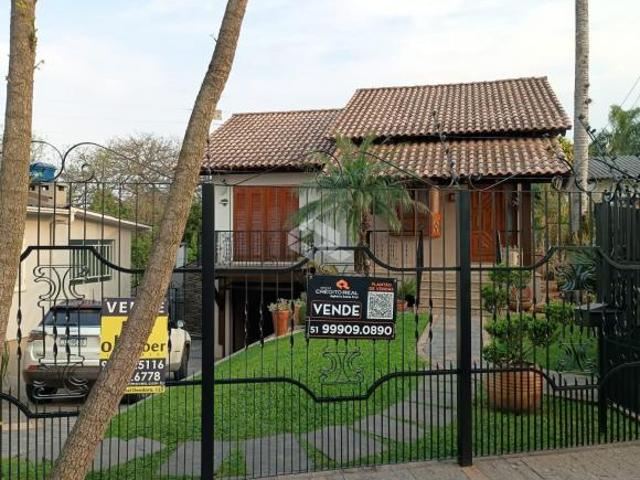 CASA 03 DORMITÓRIOS NO BONFIM