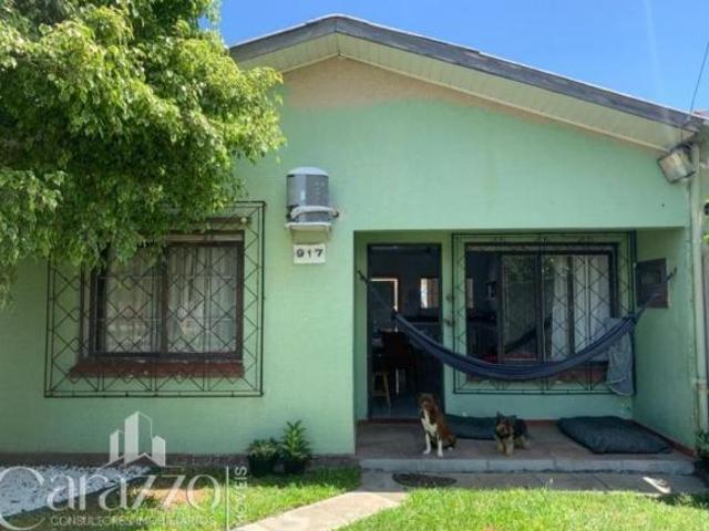 Casa 03 dormitórios no centro de Tramandaí próxima ao rio