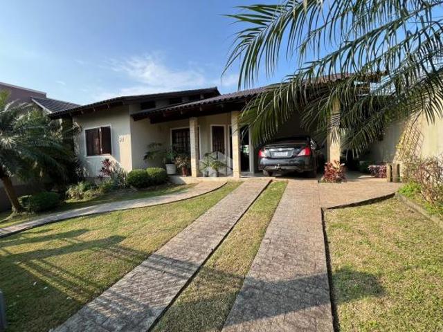 Casa 03 dormitórios no Jardim Europa