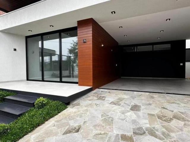 Casa | 03 Dormitórios | Bela Vista