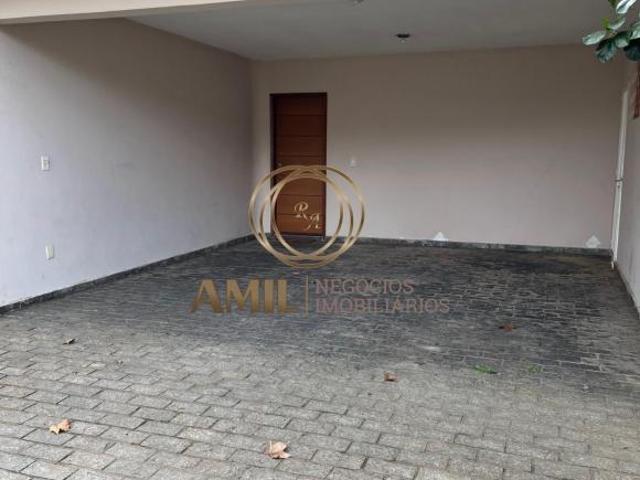 Casa / 03 dormitórios com 3 suítes / Bosque dos Eucaliptos / 500 m² de terreno / 110 m² de área cons