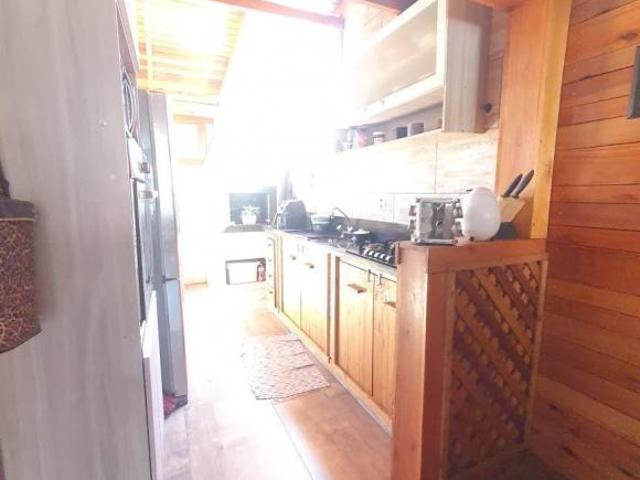 Casa 03 dormitórios em Condominio na zona sul de Porto Alegre com total infra es