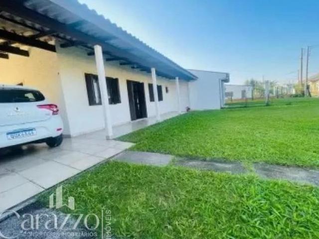 Casa 03 dormitórios em Tramandaí