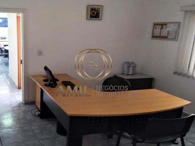 Casa / 03 dormitórios / Jardim Bela Vista / 105m² / 150m² Terreno / São José dos Campos