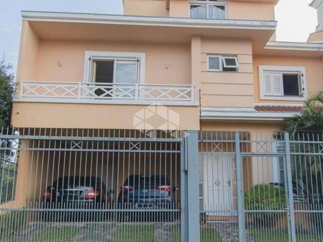 CASA 03 DORMITÓRIOS PRÓXIMO AO CALÇADÃO DE IPANEMA