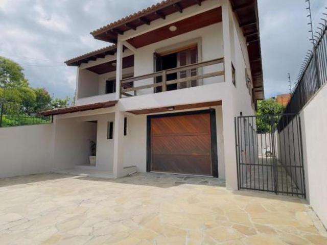 Casa | 03 Dormitórios | Salgado Filho
