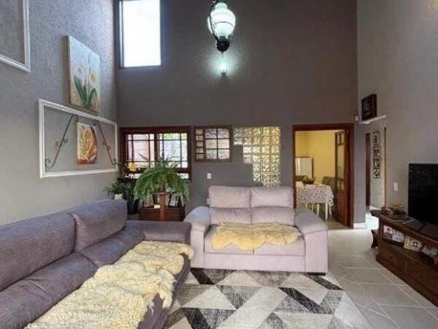 Casa 03 dormitorios Viamão