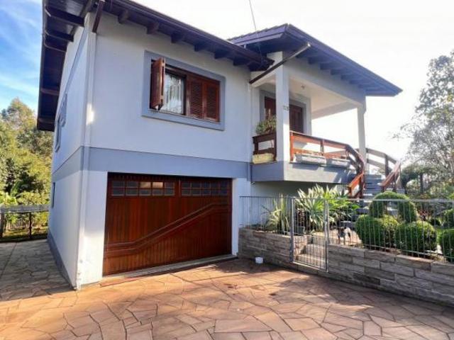 Casa | 03 Dormitórios | Vila Verde
