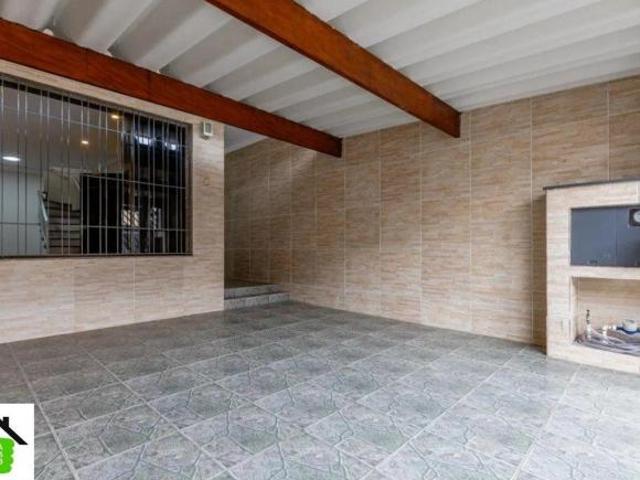 Casa 03 Dormitórios + 03 Suítes + Área p/ Home Office + Espaço Multiuso + Quintal + 02 Vagas Garagem