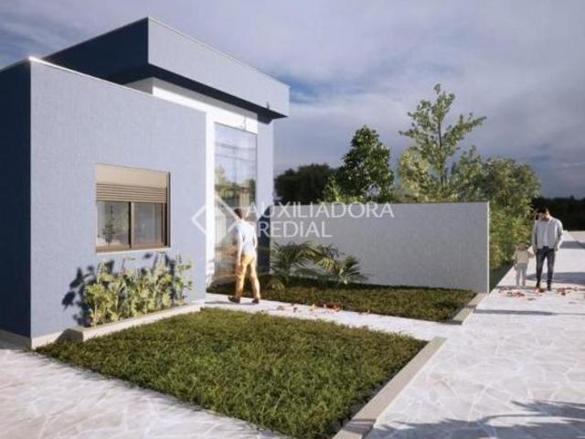 Casa 03 dormitórios