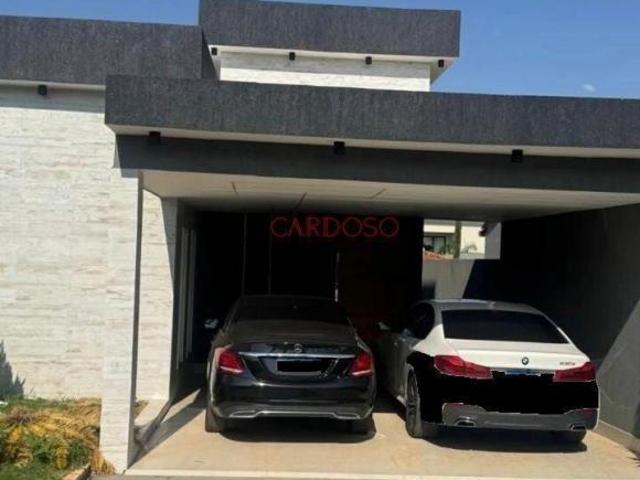 Casa 03 quartos com 03 suites, condomínio fechado, piscina, escriturado, Rua 8 vicente pires