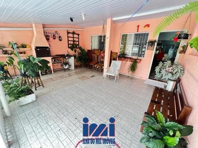 Casa 03 quartos Jardim Canadá Pontal do Pr