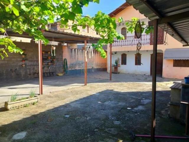 CASA 03 QUARTOS, SUITE QUINTAL