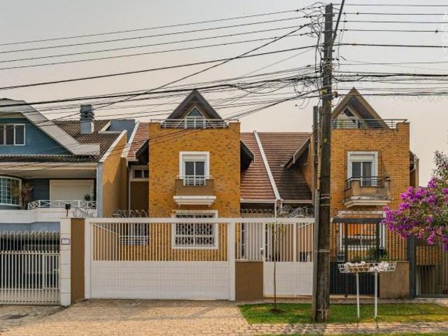 Casa, 03 Suítes, 04 Vagas, Semi Mobiliada, Mercês, Curitiba
