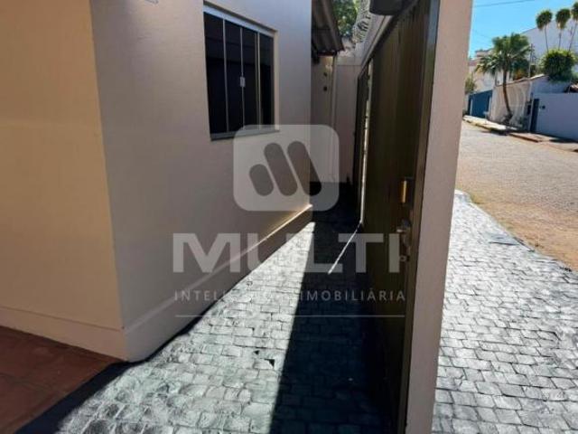 Casa para venda em Tubalina, Uberlândia
