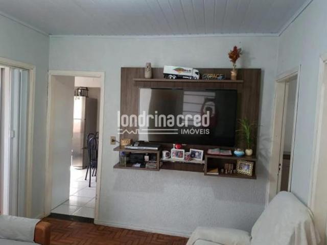 Casa 140m² na Zona Norte de Londrina 4 Quartos, 2 Banheiros, 3 Vagas, Documentação 100&amp amp #37