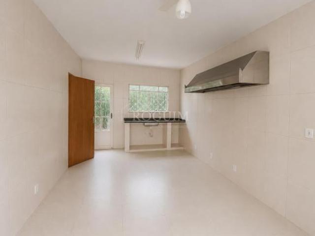 Casa 145m À Venda com 3 Dormitórios 2 suítes no Centro de Andrelândia MG