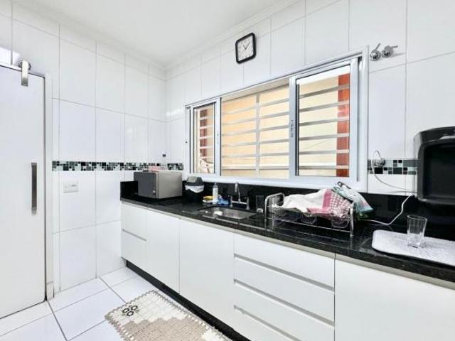 Casa 150m2 no Butantã,3 suítes,4 vagas. FL13