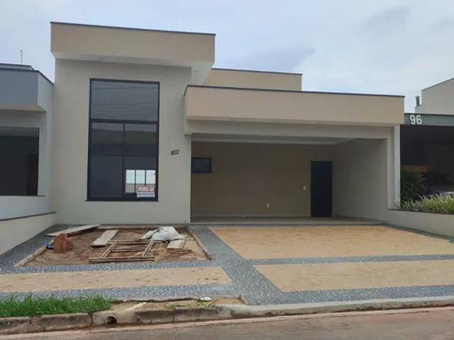 Casa 150m2 no Condomínio Real Parque, 3 Dormitórios, 1 Suíte, Cozinha Americana, Área Gourmet, Acaba