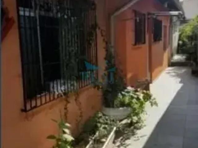 Casa, 150m2, 2 dormitórios, 1 vaga, Campo Grande, Vende