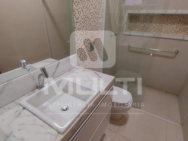 Casa para venda em Osvaldo Rezende, Uberlândia